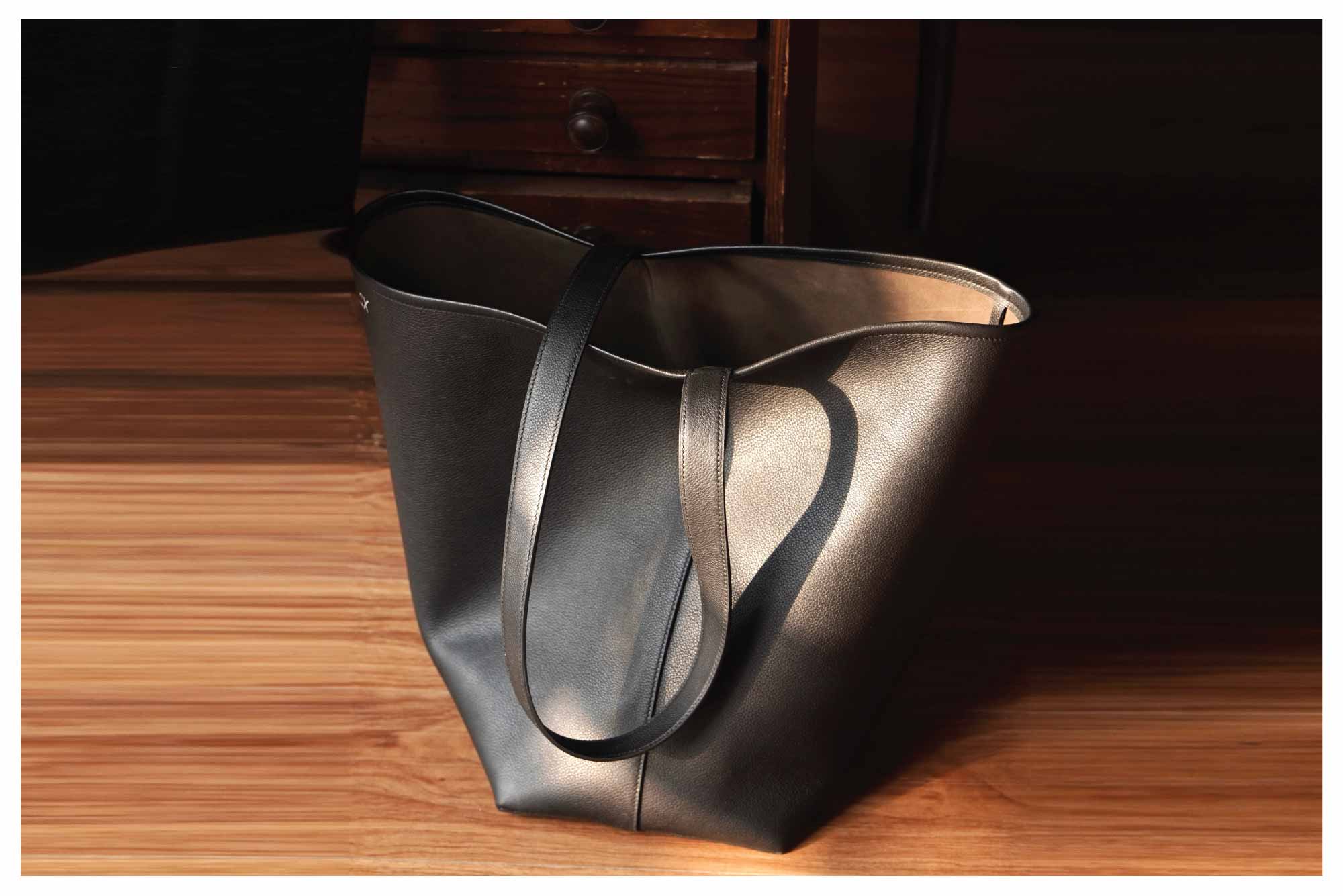 Black EVE Leather – Made on Jupiter