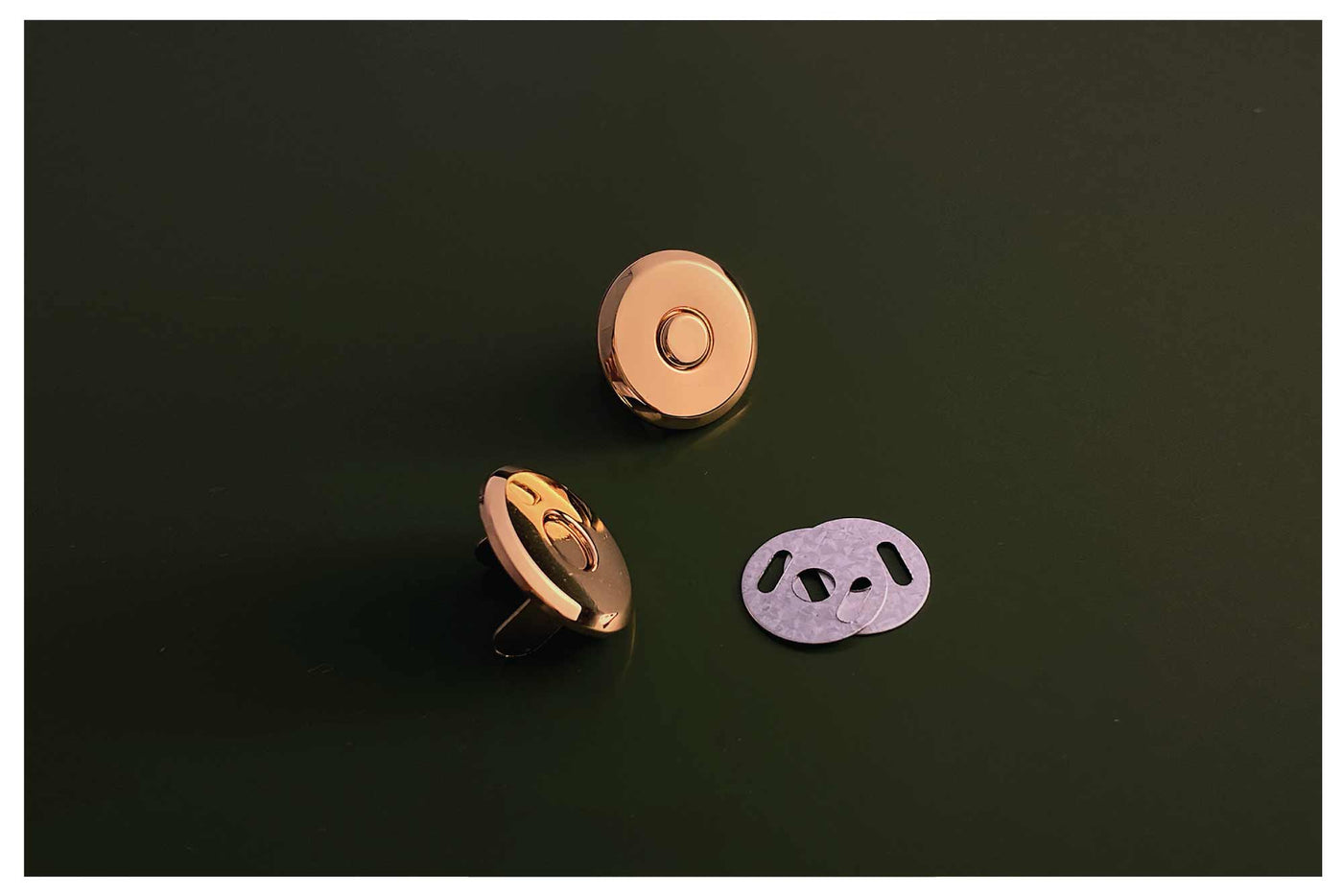 Round Beveled Magnetic Snap – Made on Jupiter